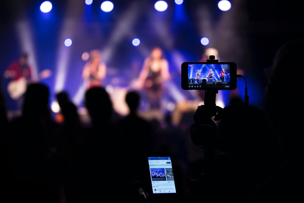 Live Streaming Vs Video On Demand: What's the Difference?